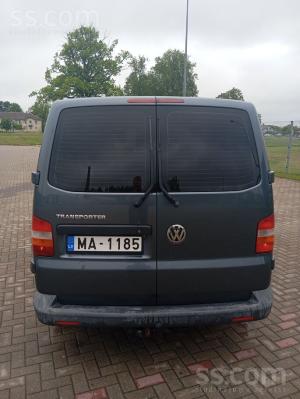 Pelēks Volkswagen Transporter 2008 Valmiera, ar dzinēja tilpumu 2.50 L un nobraukumu 473 tūkst. km par 4700 €, foto 14 vietnē AUTOMOTO.COM.LV
