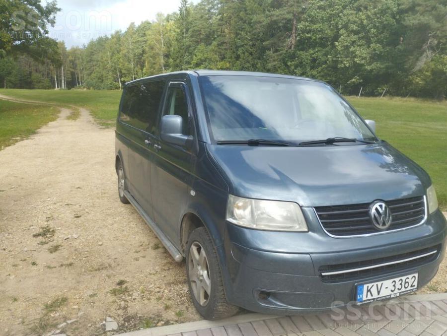 Grey Volkswagen Transporter 2008 in Riga, with an engine capacity of 2.50 L and mileage of 404 thousand km for 2500 €, photo 4 on AUTOMOTO.COM.LV