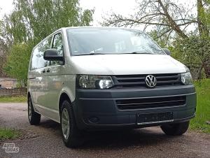 Grey Volkswagen Transporter 2010 in Vilnius, with an engine capacity of 2.00 L and mileage of 299 thousand km for 9300 €, photo 4 on AUTOMOTO.COM.LV