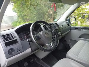 Grey Volkswagen Transporter 2010 in Vilnius, with an engine capacity of 2.00 L and mileage of 299 thousand km for 9300 €, photo 8 on AUTOMOTO.COM.LV
