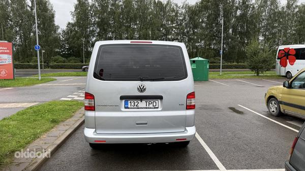 Grey Volkswagen Transporter 2011 in Tartu, with an engine capacity of 2.00 L and mileage of 445 thousand km for 11000 €, photo 6 on AUTOMOTO.COM.LV