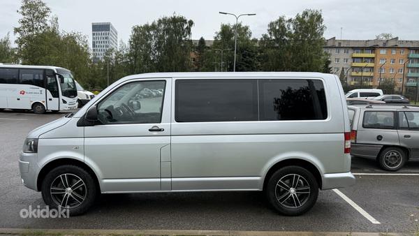 Grey Volkswagen Transporter 2011 in Tartu, with an engine capacity of 2.00 L and mileage of 445 thousand km for 11000 €, photo 7 on AUTOMOTO.COM.LV