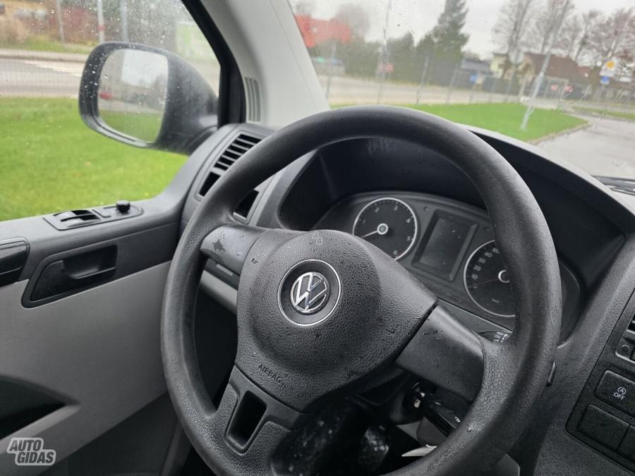 Pelēks Volkswagen Transporter 2012 Kretinga, ar dzinēja tilpumu 2.00 L un nobraukumu 282 tūkst. km par 6900 €, foto 16 vietnē AUTOMOTO.COM.LV