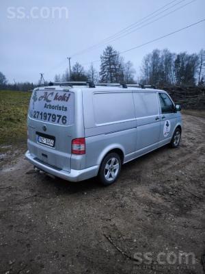 Pelēks Volkswagen Transporter 2012 Saldus, ar dzinēja tilpumu 2.00 L un nobraukumu 335 tūkst. km par 8900 €, foto 5 vietnē AUTOMOTO.COM.LV