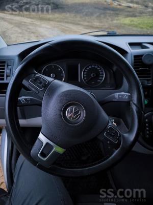 Pelēks Volkswagen Transporter 2012 Saldus, ar dzinēja tilpumu 2.00 L un nobraukumu 335 tūkst. km par 8900 €, foto 16 vietnē AUTOMOTO.COM.LV