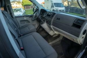 Pelēks Volkswagen Transporter 2012 Liepāja, ar dzinēja tilpumu 2.00 L un nobraukumu 183 tūkst. km par 12500 €, foto 12 vietnē AUTOMOTO.COM.LV