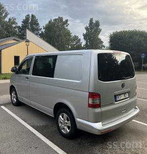 Pelēks Volkswagen Transporter 2012 Rīga, ar dzinēja tilpumu 2.00 L un nobraukumu 315 tūkst. km par 8900 €, foto 5 vietnē AUTOMOTO.COM.LV