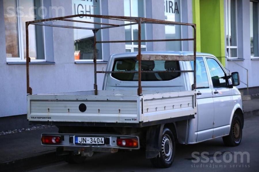 Pelēks Volkswagen Transporter 2014 Rīga, ar dzinēja tilpumu 2.00 L un nobraukumu 290 tūkst. km par 6995 €, foto 7 vietnē AUTOMOTO.COM.LV