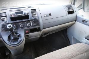 Pelēks Volkswagen Transporter 2014 Rīga, ar dzinēja tilpumu 2.00 L un nobraukumu 290 tūkst. km par 6995 €, foto 10 vietnē AUTOMOTO.COM.LV
