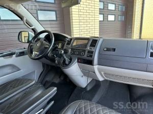 Pelēks Volkswagen Transporter 2014 Jūrmala, ar dzinēja tilpumu 2.00 L un nobraukumu 340 tūkst. km par 11500 €, foto 7 vietnē AUTOMOTO.COM.LV