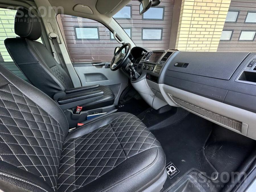 Pelēks Volkswagen Transporter 2014 Jūrmala, ar dzinēja tilpumu 2.00 L un nobraukumu 340 tūkst. km par 11500 €, foto 10 vietnē AUTOMOTO.COM.LV