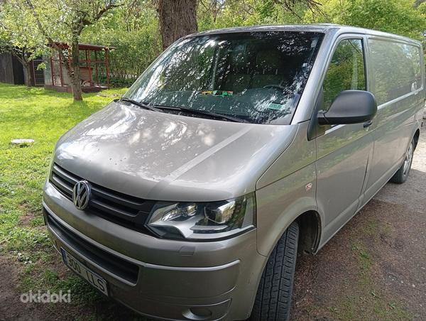 Grey Volkswagen Transporter 2014 in Tallinn, with an engine capacity of 2.00 L and mileage of 290 thousand km for 12500 €, photo 2 on AUTOMOTO.COM.LV