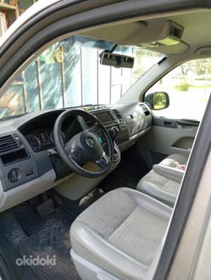 Pelēks Volkswagen Transporter 2014 Tallina, ar dzinēja tilpumu 2.00 L un nobraukumu 290 tūkst. km par 12500 €, foto 4 vietnē AUTOMOTO.COM.LV