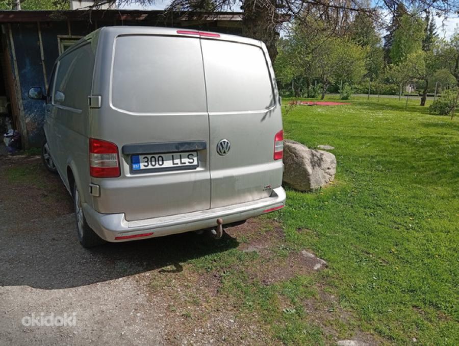 Pelēks Volkswagen Transporter 2014 Tallina, ar dzinēja tilpumu 2.00 L un nobraukumu 290 tūkst. km par 12500 €, foto 5 vietnē AUTOMOTO.COM.LV