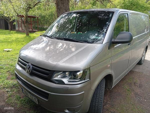 Grey Volkswagen Transporter 2014 in Tallinn, with an engine capacity of 2.00 L and mileage of 290 thousand km for 12500 €, photo 7 on AUTOMOTO.COM.LV