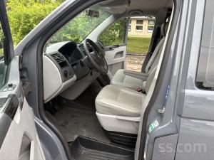 Grey Volkswagen Transporter 2014 in Riga, with an engine capacity of 2.00 L and mileage of 353 thousand km for 7400 €, photo 4 on AUTOMOTO.COM.LV