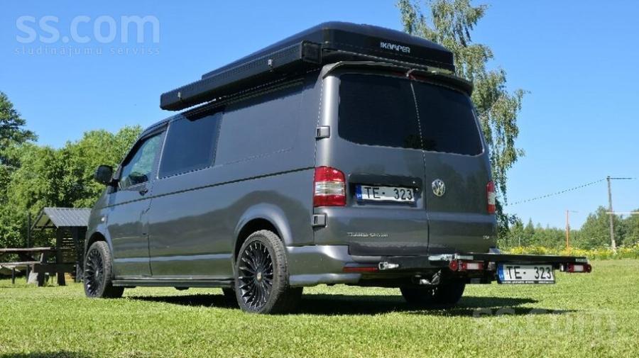 Pelēks Volkswagen Transporter 2015 Rīga, ar dzinēja tilpumu 2.00 L un nobraukumu 0 tūkst. km par 15000 €, foto 4 vietnē AUTOMOTO.COM.LV