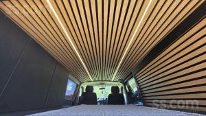 Pelēks Volkswagen Transporter 2015 Rīga, ar dzinēja tilpumu 2.00 L un nobraukumu 0 tūkst. km par 15000 €, foto 9 vietnē AUTOMOTO.COM.LV