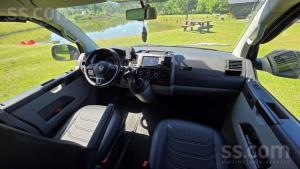 Pelēks Volkswagen Transporter 2015 Rīga, ar dzinēja tilpumu 2.00 L un nobraukumu 0 tūkst. km par 15000 €, foto 12 vietnē AUTOMOTO.COM.LV