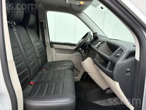Pelēks Volkswagen Transporter 2016 Cēsis, ar dzinēja tilpumu 2.00 L un nobraukumu 233 tūkst. km par 13100 €, foto 11 vietnē AUTOMOTO.COM.LV