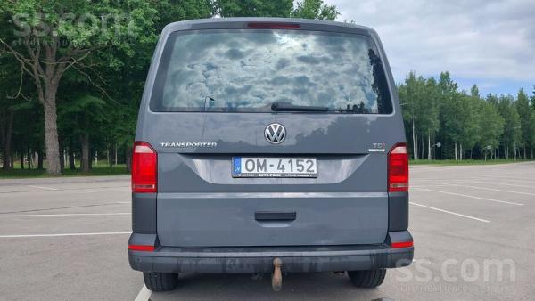 Grey Volkswagen Transporter 2016 in Aluksne, with an engine capacity of 2.00 L and mileage of 0 thousand km for 10900 €, photo 7 on AUTOMOTO.COM.LV