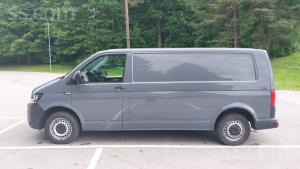 Pelēks Volkswagen Transporter 2016 Alūksne, ar dzinēja tilpumu 2.00 L un nobraukumu 0 tūkst. km par 10900 €, foto 10 vietnē AUTOMOTO.COM.LV