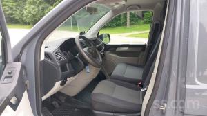 Pelēks Volkswagen Transporter 2016 Alūksne, ar dzinēja tilpumu 2.00 L un nobraukumu 0 tūkst. km par 10900 €, foto 14 vietnē AUTOMOTO.COM.LV