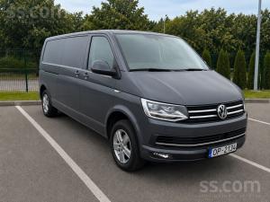 Pelēks Volkswagen Transporter 2017 Jelgava, ar dzinēja tilpumu 2.00 L un nobraukumu 256 tūkst. km par 13950 €, foto 3 vietnē AUTOMOTO.COM.LV