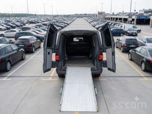 Pelēks Volkswagen Transporter 2017 Jelgava, ar dzinēja tilpumu 2.00 L un nobraukumu 256 tūkst. km par 13950 €, foto 6 vietnē AUTOMOTO.COM.LV