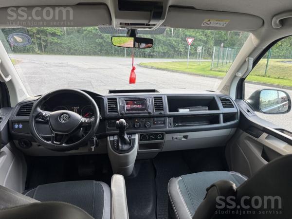 Grey Volkswagen Transporter 2017 in Riga, with an engine capacity of 2.00 L and mileage of 319 thousand km for 14500 €, photo 8 on AUTOMOTO.COM.LV