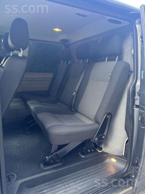 Grey Volkswagen Transporter 2017 in Riga, with an engine capacity of 2.00 L and mileage of 319 thousand km for 14500 €, photo 10 on AUTOMOTO.COM.LV