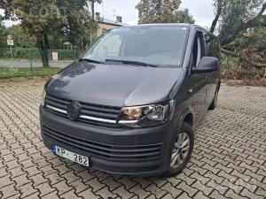 Pelēks Volkswagen Transporter 2017 Rīga, ar dzinēja tilpumu 2.00 L un nobraukumu 418 tūkst. km par 16350 €, foto 1 vietnē AUTOMOTO.COM.LV