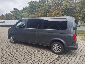 Pelēks Volkswagen Transporter 2017 Rīga, ar dzinēja tilpumu 2.00 L un nobraukumu 418 tūkst. km par 16350 €, foto 7 vietnē AUTOMOTO.COM.LV