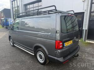 Pelēks Volkswagen Transporter 2019 Rīga, ar dzinēja tilpumu 2.00 L un nobraukumu 102 tūkst. km par 16500 €, foto 12 vietnē AUTOMOTO.COM.LV