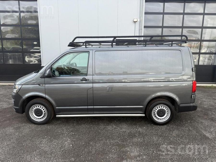 Pelēks Volkswagen Transporter 2019 Rīga, ar dzinēja tilpumu 2.00 L un nobraukumu 102 tūkst. km par 16500 €, foto 13 vietnē AUTOMOTO.COM.LV