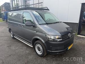Pelēks Volkswagen Transporter 2019 Rīga, ar dzinēja tilpumu 2.00 L un nobraukumu 102 tūkst. km par 16500 €, foto 14 vietnē AUTOMOTO.COM.LV