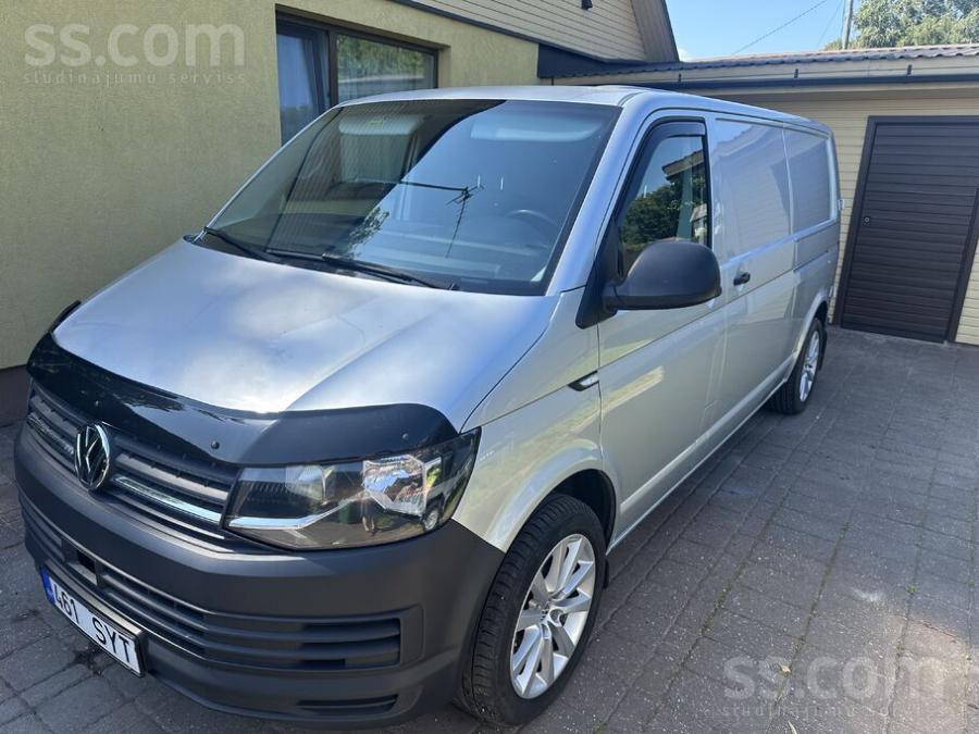Pelēks Volkswagen Transporter 2019 Tallina, ar dzinēja tilpumu 2.00 L un nobraukumu 176 tūkst. km par 19500 €, foto 1 vietnē AUTOMOTO.COM.LV