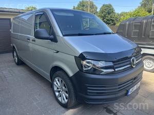 Pelēks Volkswagen Transporter 2019 Tallina, ar dzinēja tilpumu 2.00 L un nobraukumu 176 tūkst. km par 19500 €, foto 3 vietnē AUTOMOTO.COM.LV