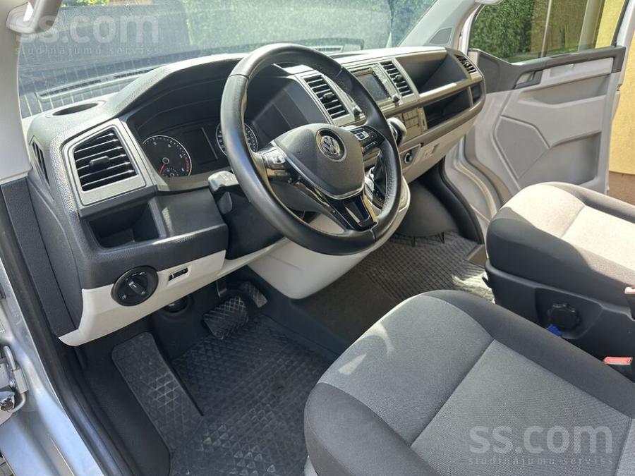 Pelēks Volkswagen Transporter 2019 Tallina, ar dzinēja tilpumu 2.00 L un nobraukumu 176 tūkst. km par 19500 €, foto 7 vietnē AUTOMOTO.COM.LV