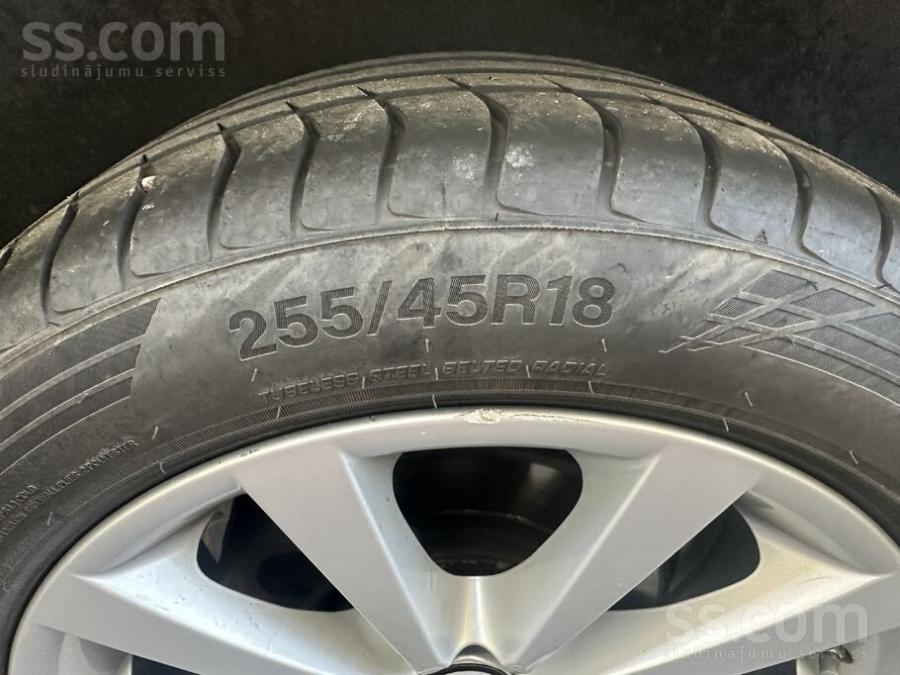 Pelēks Volkswagen Transporter 2019 Tallina, ar dzinēja tilpumu 2.00 L un nobraukumu 176 tūkst. km par 19500 €, foto 21 vietnē AUTOMOTO.COM.LV