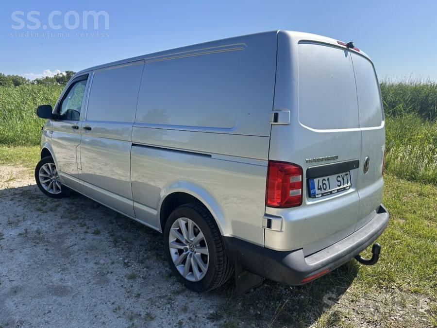 Pelēks Volkswagen Transporter 2019 Tallina, ar dzinēja tilpumu 2.00 L un nobraukumu 176 tūkst. km par 19500 €, foto 28 vietnē AUTOMOTO.COM.LV