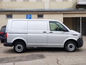 Grey Volkswagen Transporter 2020 in Riga, with an engine capacity of 2.00 L and mileage of 221 thousand km for 12700 €, photo 5 on AUTOMOTO.COM.LV