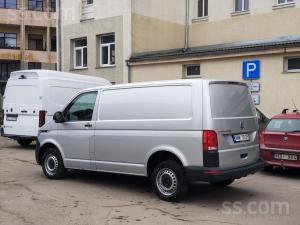 Grey Volkswagen Transporter 2020 in Riga, with an engine capacity of 2.00 L and mileage of 221 thousand km for 12700 €, photo 6 on AUTOMOTO.COM.LV