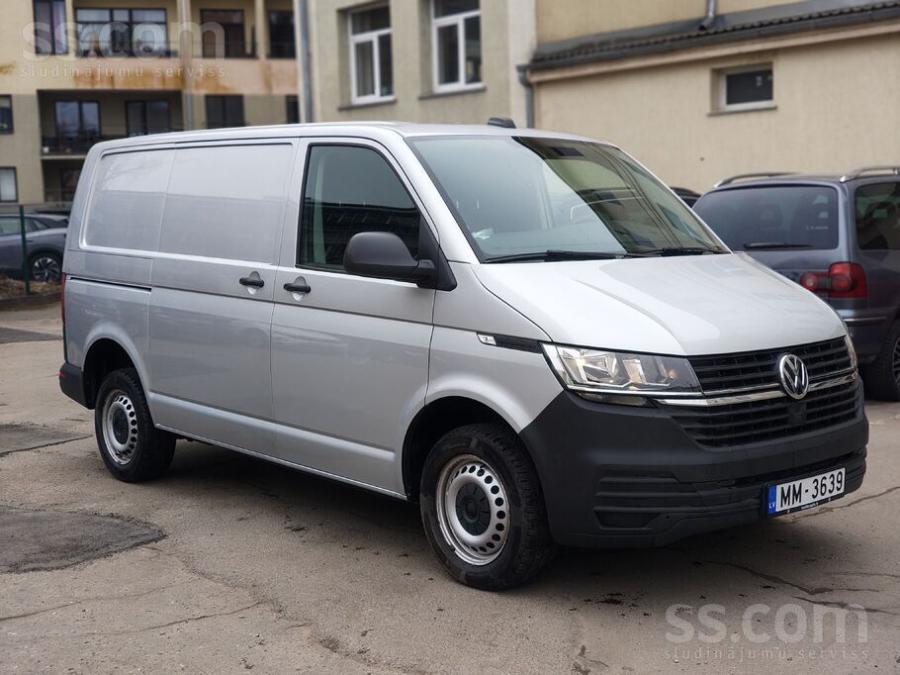 Grey Volkswagen Transporter 2020 in Riga, with an engine capacity of 2.00 L and mileage of 221 thousand km for 12700 €, photo 8 on AUTOMOTO.COM.LV