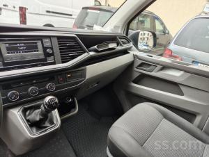 Grey Volkswagen Transporter 2020 in Riga, with an engine capacity of 2.00 L and mileage of 221 thousand km for 12700 €, photo 13 on AUTOMOTO.COM.LV
