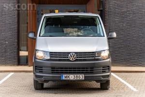 Pelēks Volkswagen Transporter 2020 Rīga, ar dzinēja tilpumu 2.00 L un nobraukumu 180 tūkst. km par 12500 €, foto 9 vietnē AUTOMOTO.COM.LV