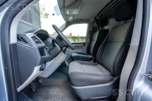 Pelēks Volkswagen Transporter 2020 Rīga, ar dzinēja tilpumu 2.00 L un nobraukumu 180 tūkst. km par 12500 €, foto 16 vietnē AUTOMOTO.COM.LV