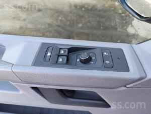 Pelēks Volkswagen Transporter 2021 Rīga, ar dzinēja tilpumu 2.00 L un nobraukumu 102 tūkst. km par 15500 €, foto 9 vietnē AUTOMOTO.COM.LV