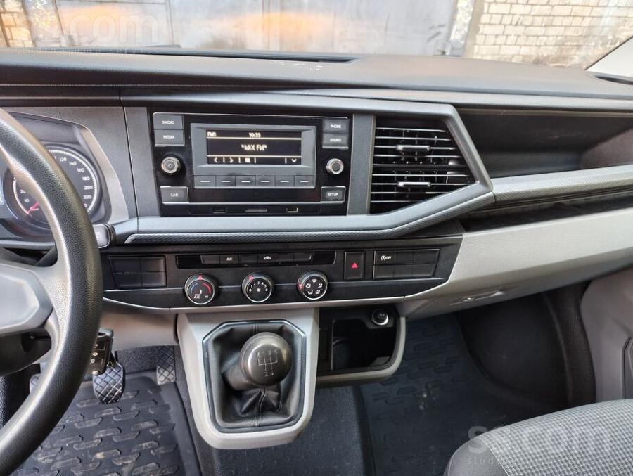 Pelēks Volkswagen Transporter 2021 Rīga, ar dzinēja tilpumu 2.00 L un nobraukumu 102 tūkst. km par 15500 €, foto 13 vietnē AUTOMOTO.COM.LV