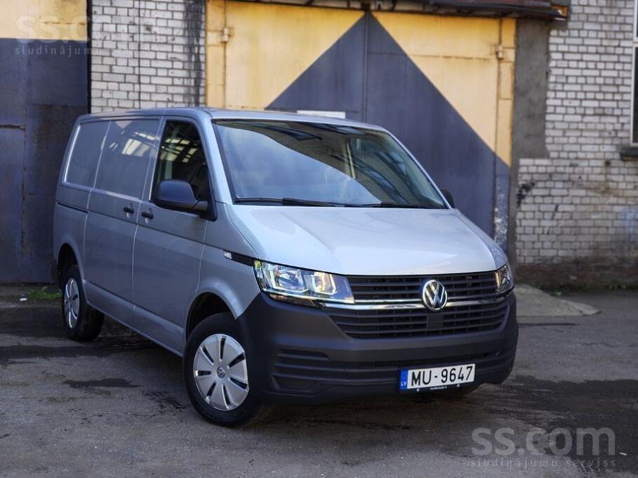 Pelēks Volkswagen Transporter 2021 Rīga, ar dzinēja tilpumu 2.00 L un nobraukumu 117 tūkst. km par 18250 €, foto 3 vietnē AUTOMOTO.COM.LV